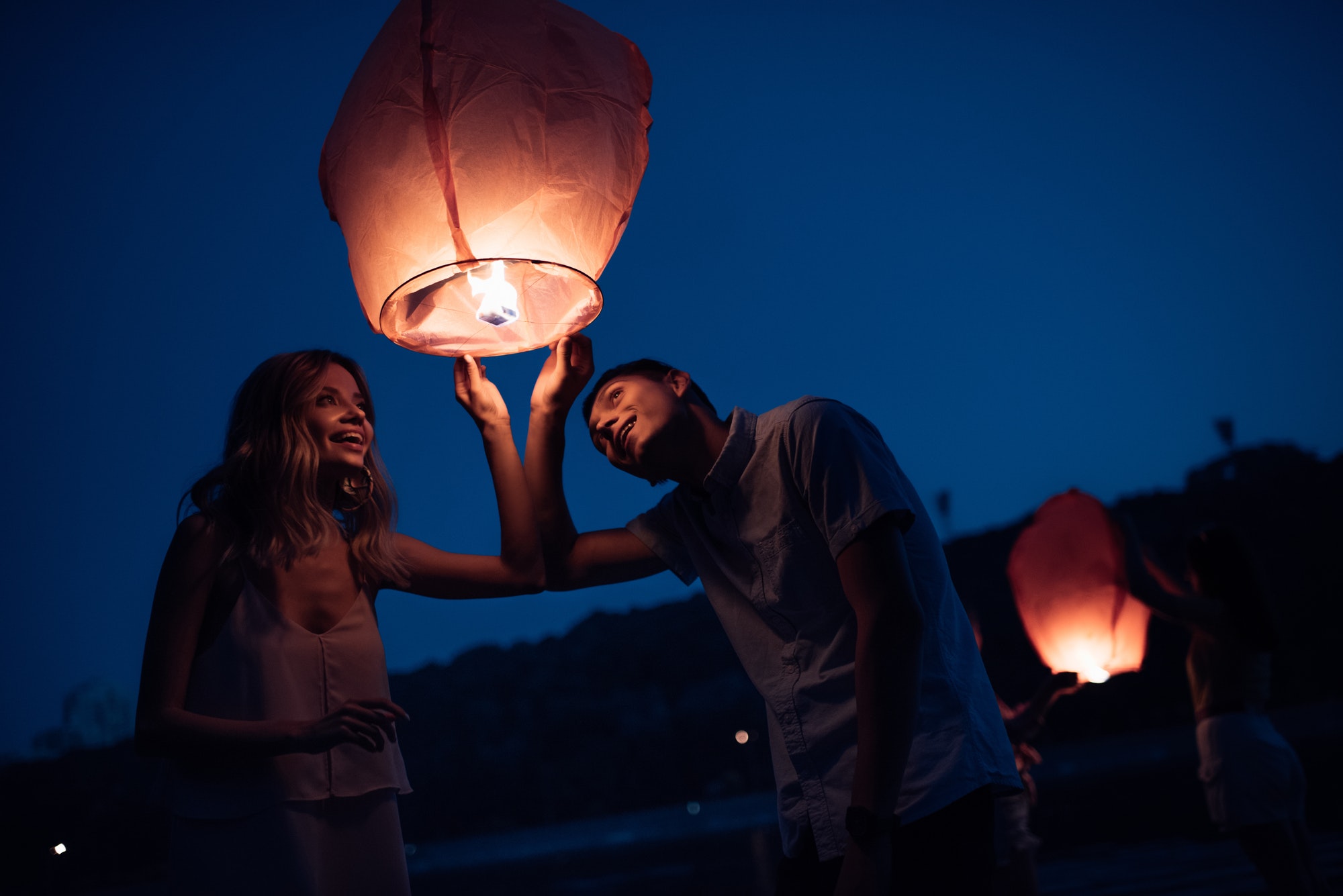 Lights Over America – The #1 Sky Lantern Festival in America