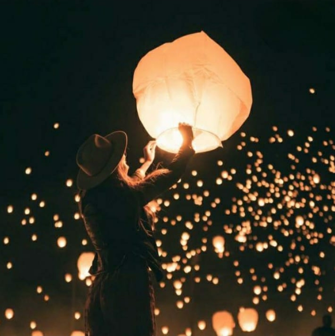 Lights Over America – The #1 Sky Lantern Festival in America
